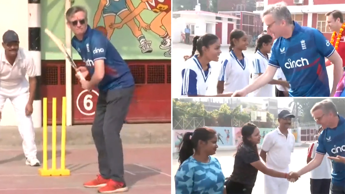 Alex Ellis Playing Cricket With Students: लखनऊ में ब्रिटिश उच्चायुक्त ...