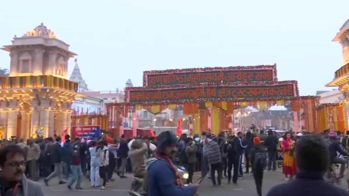 Ayodhya Ram Mandir Visuals: राम मंदिर के प्राण प्रतिष्ठा समारोह से पहले ...